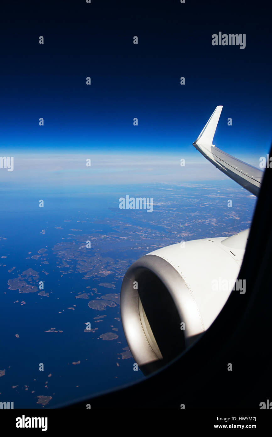 Airplane window sky ground wing hi-res stock photography and images - Alamy