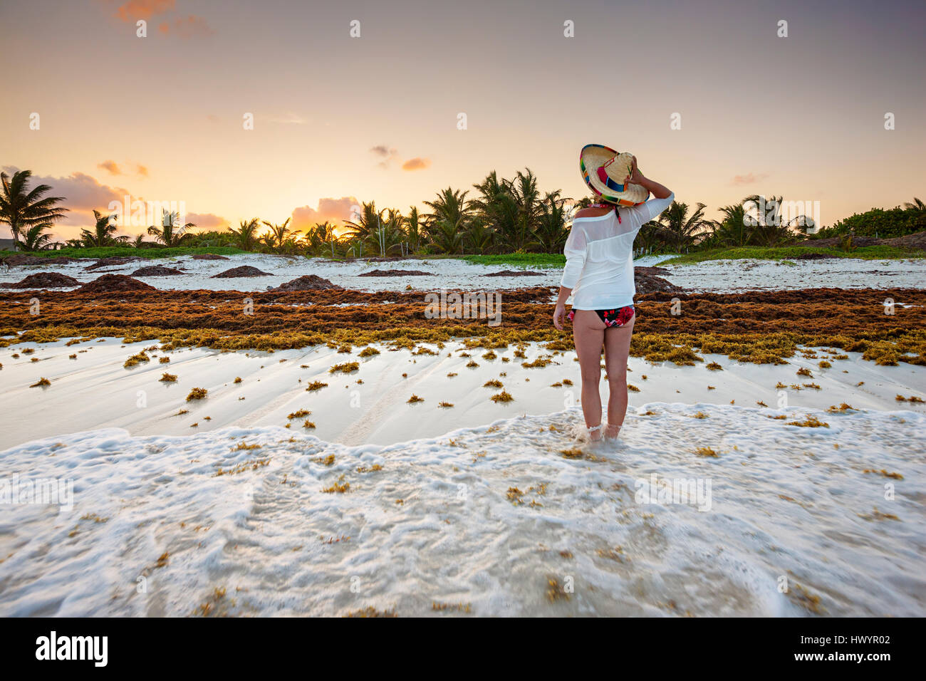 Man watching women on beach hi-res stock photography and images - Alamy