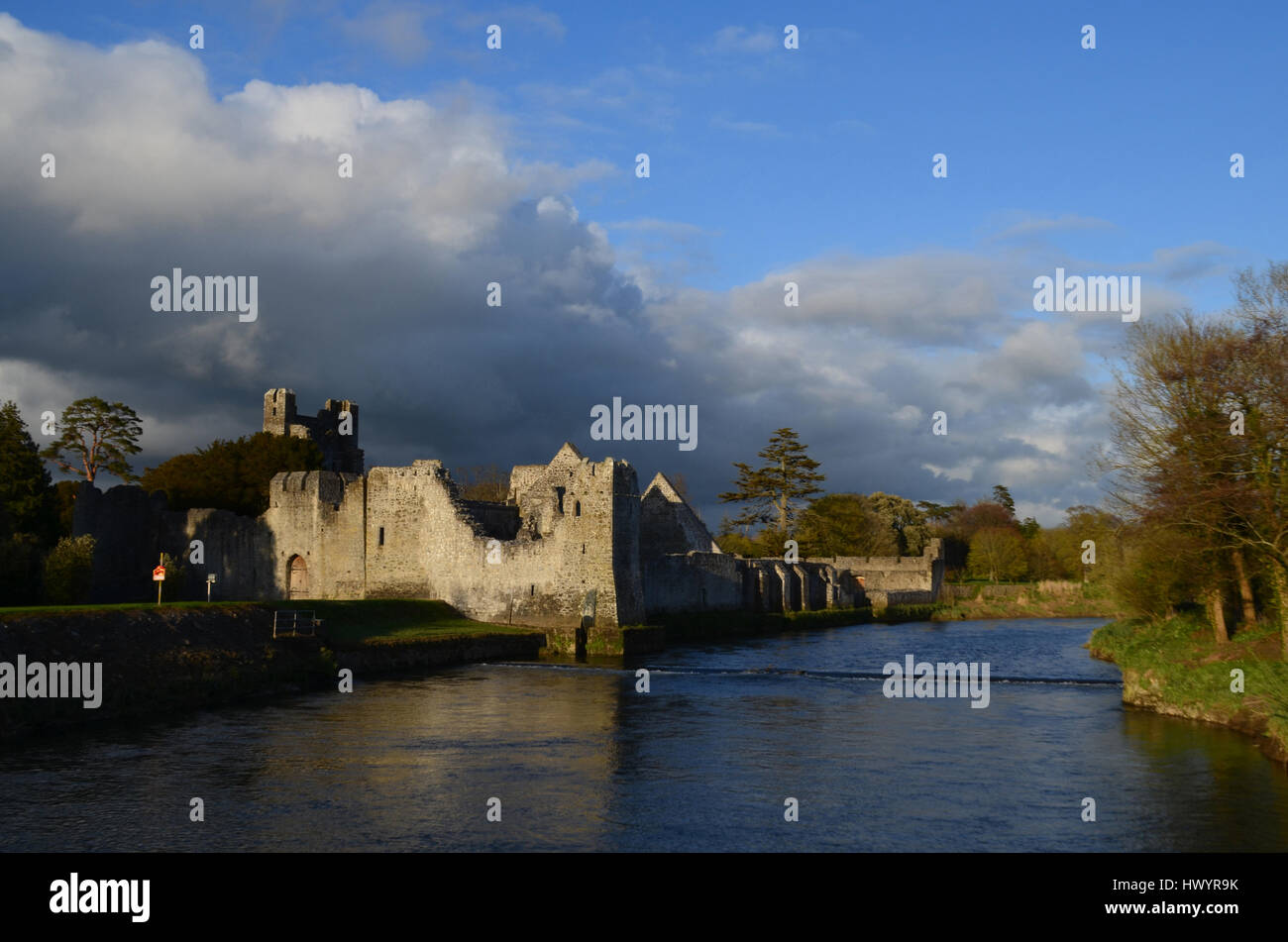 River maigue and ruins of Desmond Castle in Ireland Stock Photo - Alamy