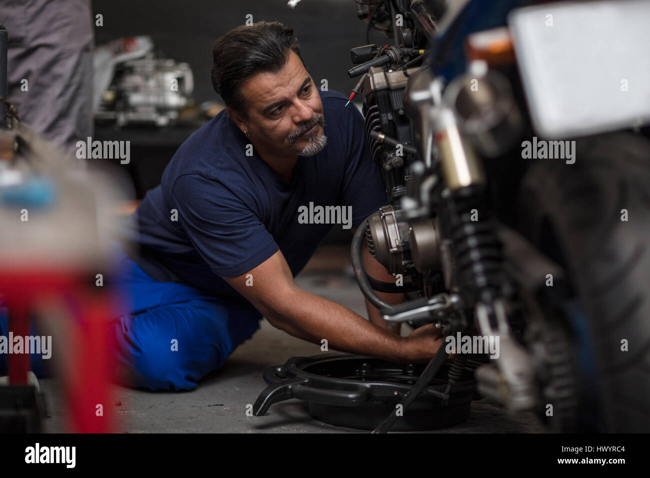 Motor t mechanic hi-res stock photography and images - Alamy