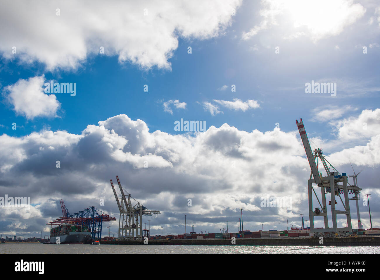 Hamburger Hafen,harbour,port,rickmer rickmers,sailing,ship,container ...