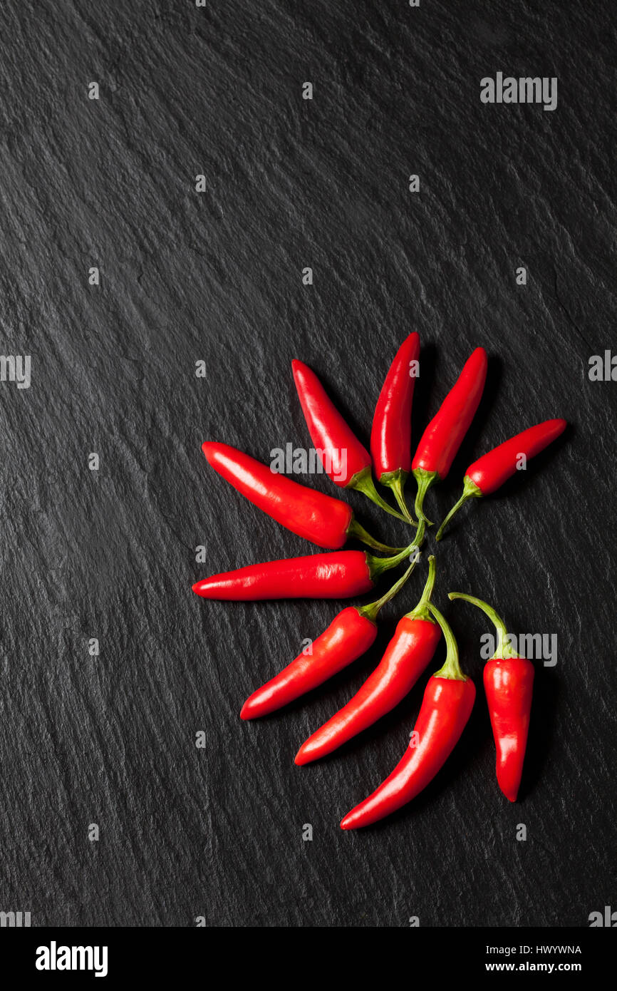 Red chili pods arrangement hi-res stock photography and images - Alamy