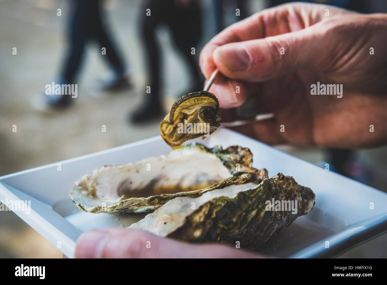 Oysters japan hi-res stock photography and images - Alamy