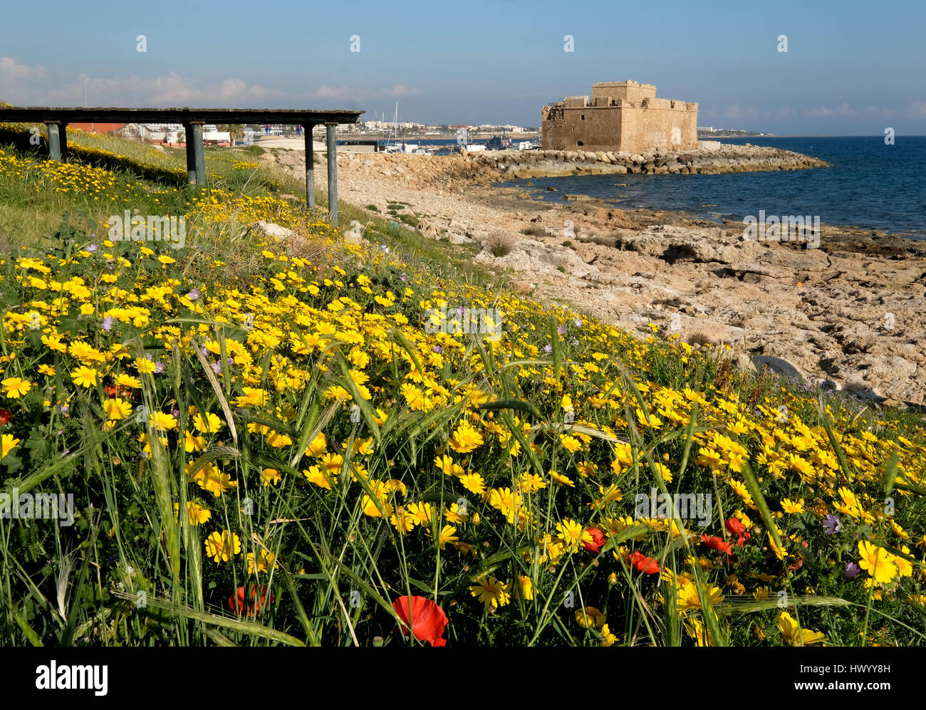 Paphos fort hi-res stock photography and images - Alamy