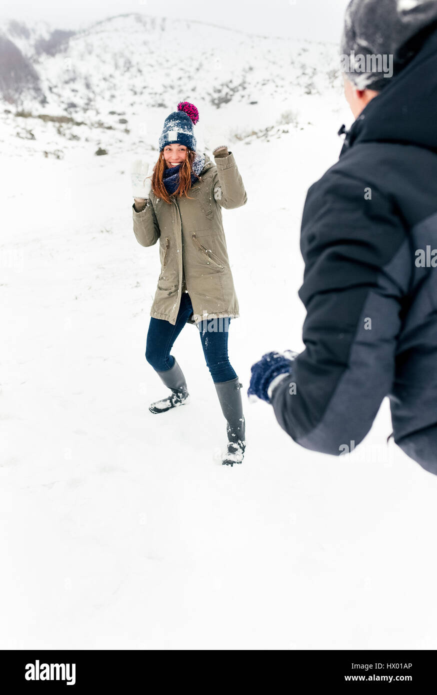 Fight in the snow hi-res stock photography and images - Alamy