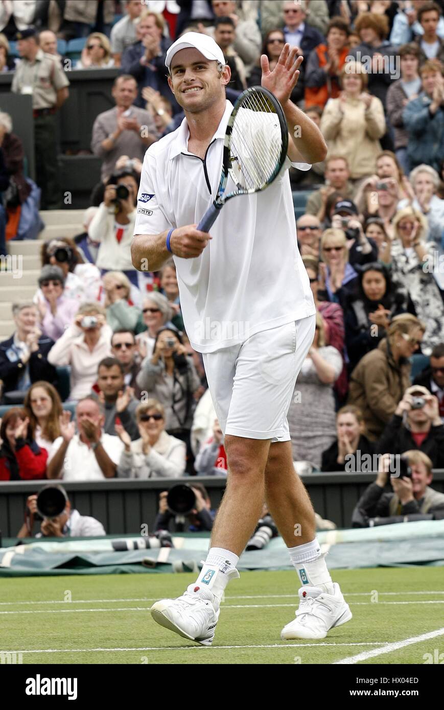 ANDY RODICK USA WIMBLEDON LAWN TENNIS CLUB LONDON ENGLAND 27 June 2007 ...