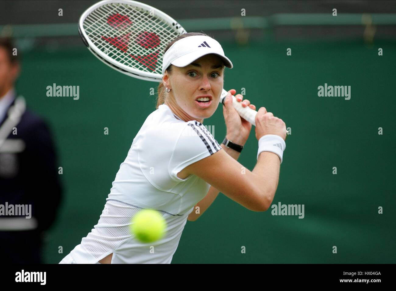 MARTINA HINGIS SWITZERLAND WIMBLEDON LAWN TENNIS CLUB LONDON ENGLAND 25 ...