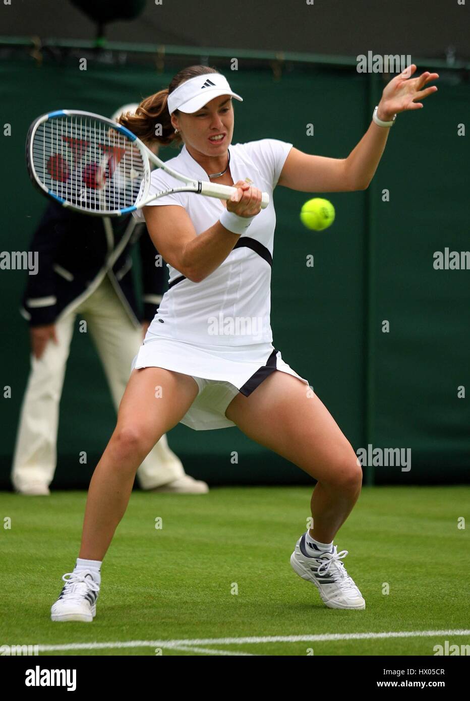 Martina hingis vertical hi-res stock photography and images - Alamy
