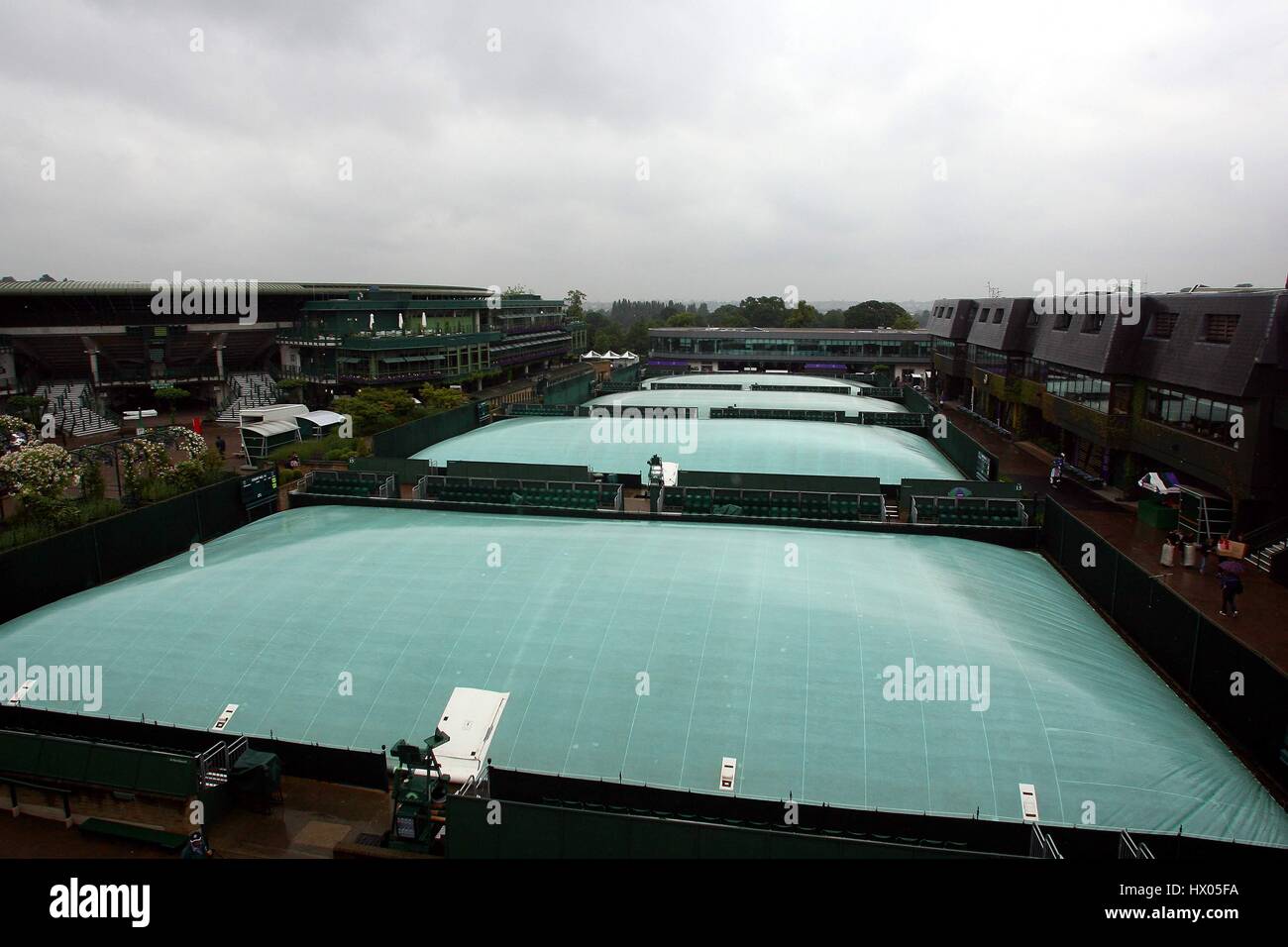 THE COVERS ARE ON THE WIMBLEDON CHAMPIONSHIP WIMBLEDON SW19 LONDON ...