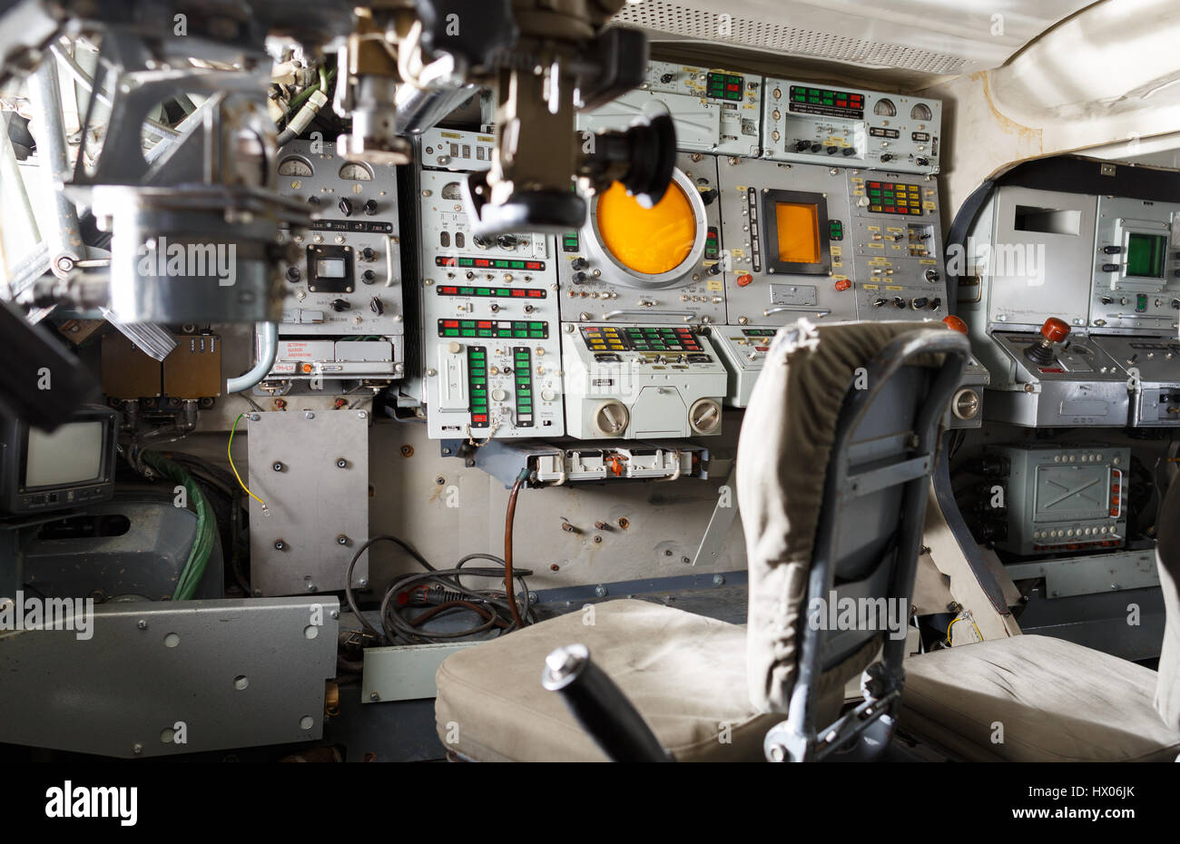 Surface to air missile system hi-res stock photography and images - Alamy