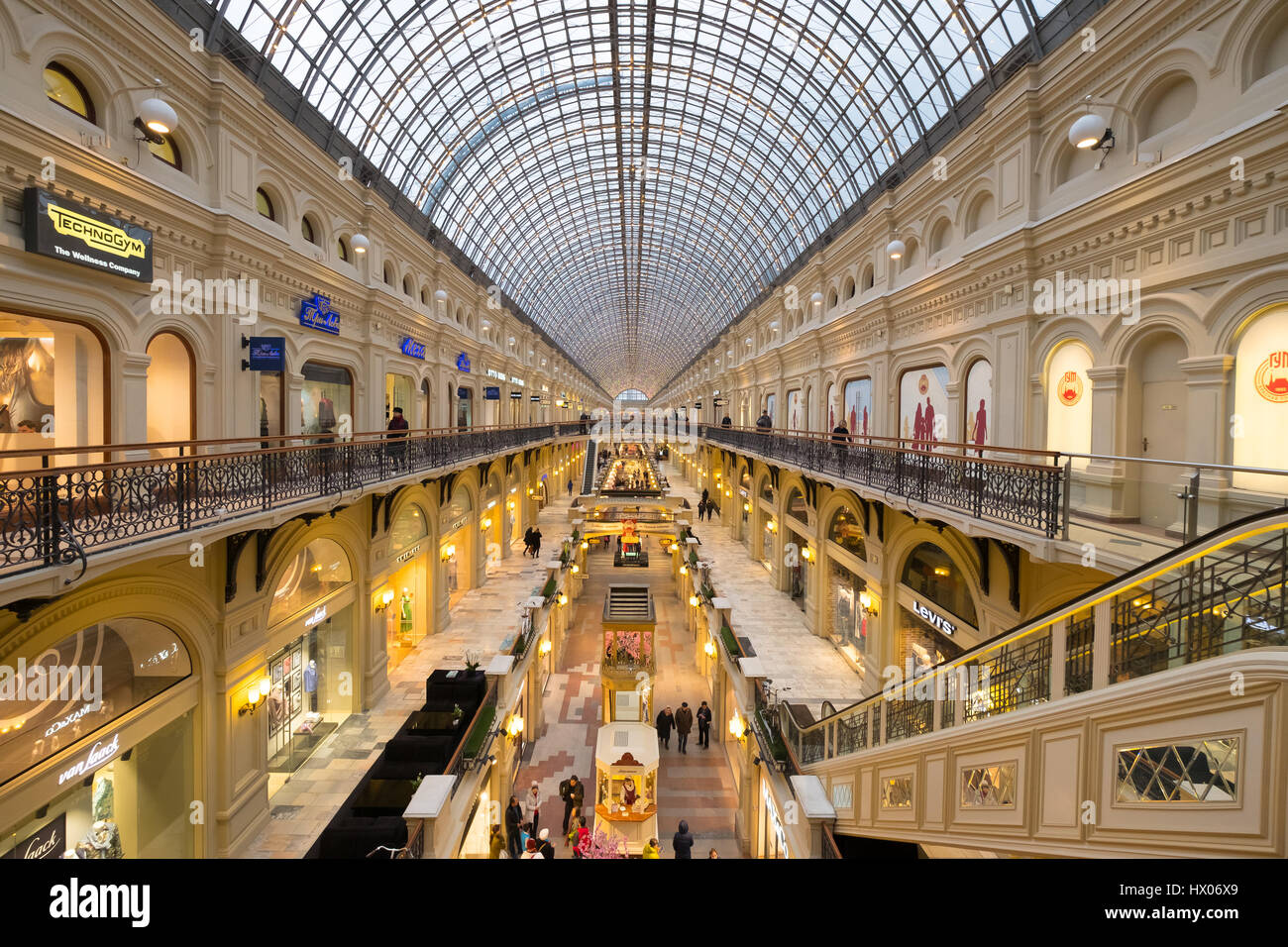 Moscow red square gum main hi-res stock photography and images - Alamy