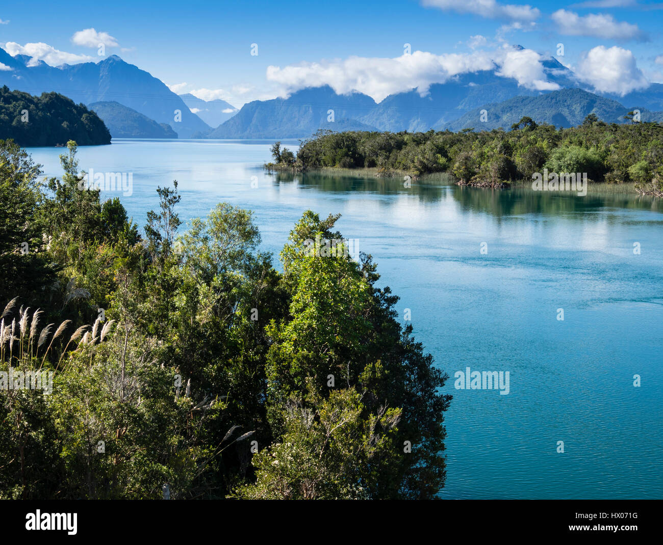 Yelcho bridge hi-res stock photography and images - Alamy