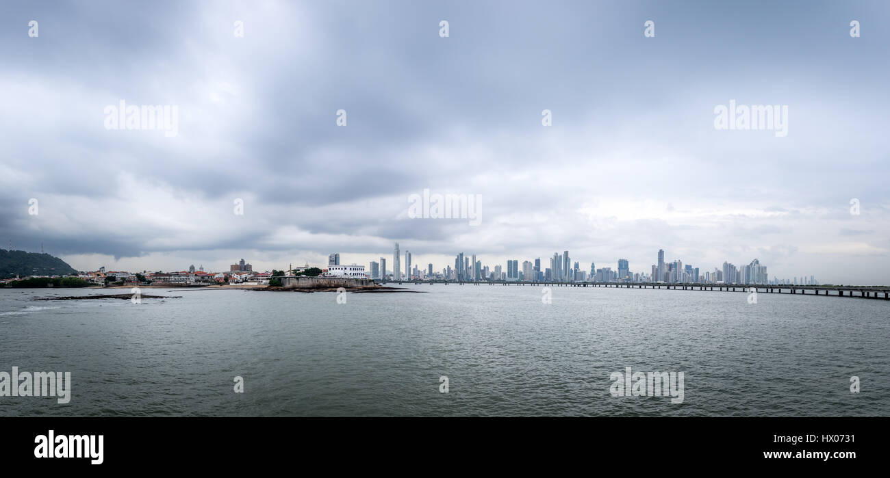 Panoramic view of old and new Panama City - Panama Stock Photo - Alamy