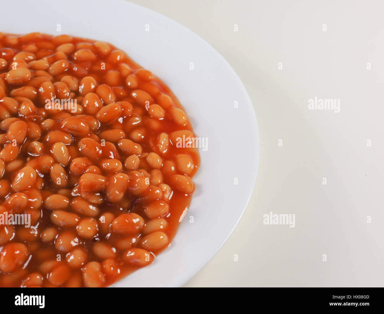 baked beans food in a tomato sauce Stock Photo - Alamy
