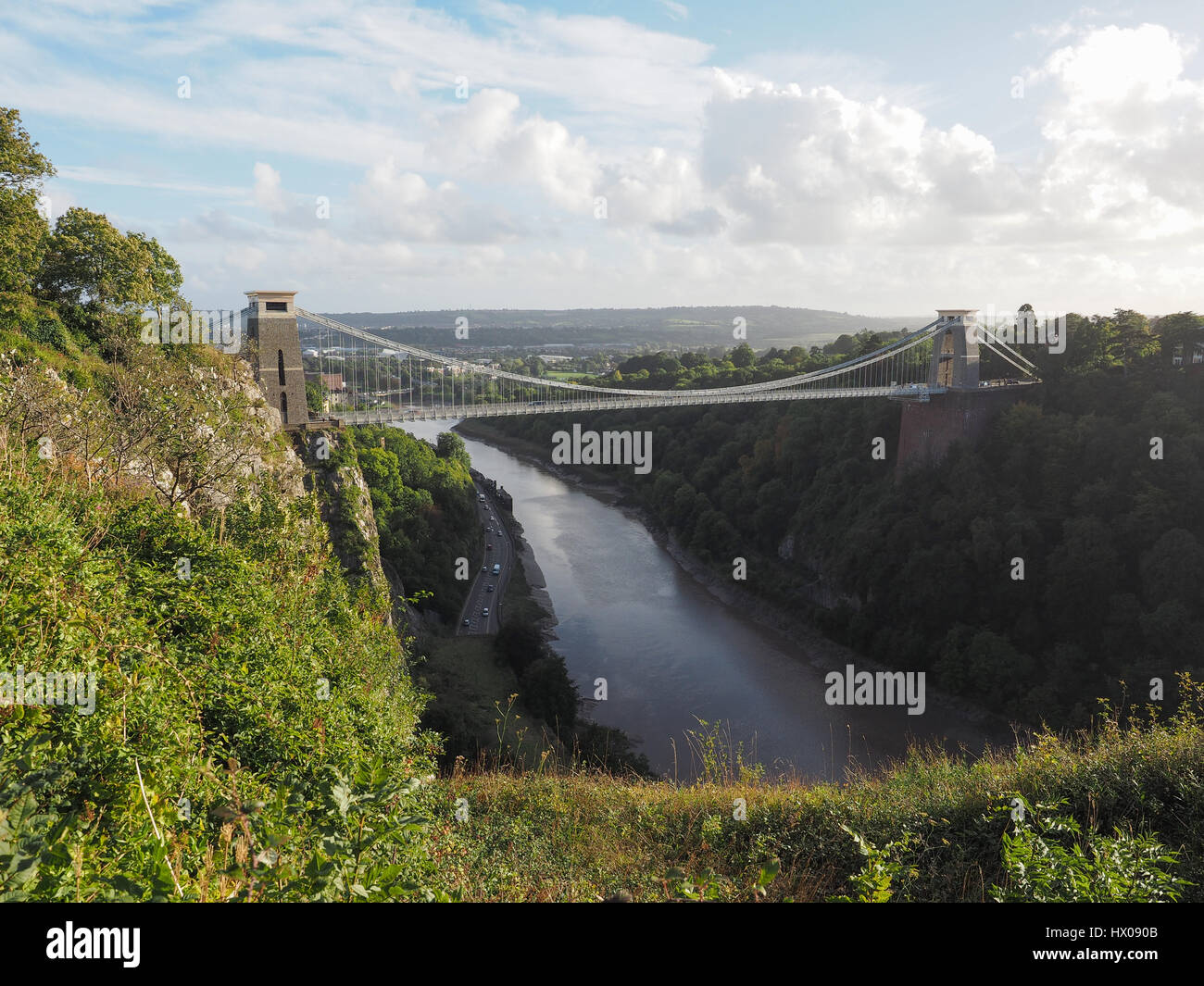 Clifton Suspension Bridge spanning the Avon Gorge and River Avon ...