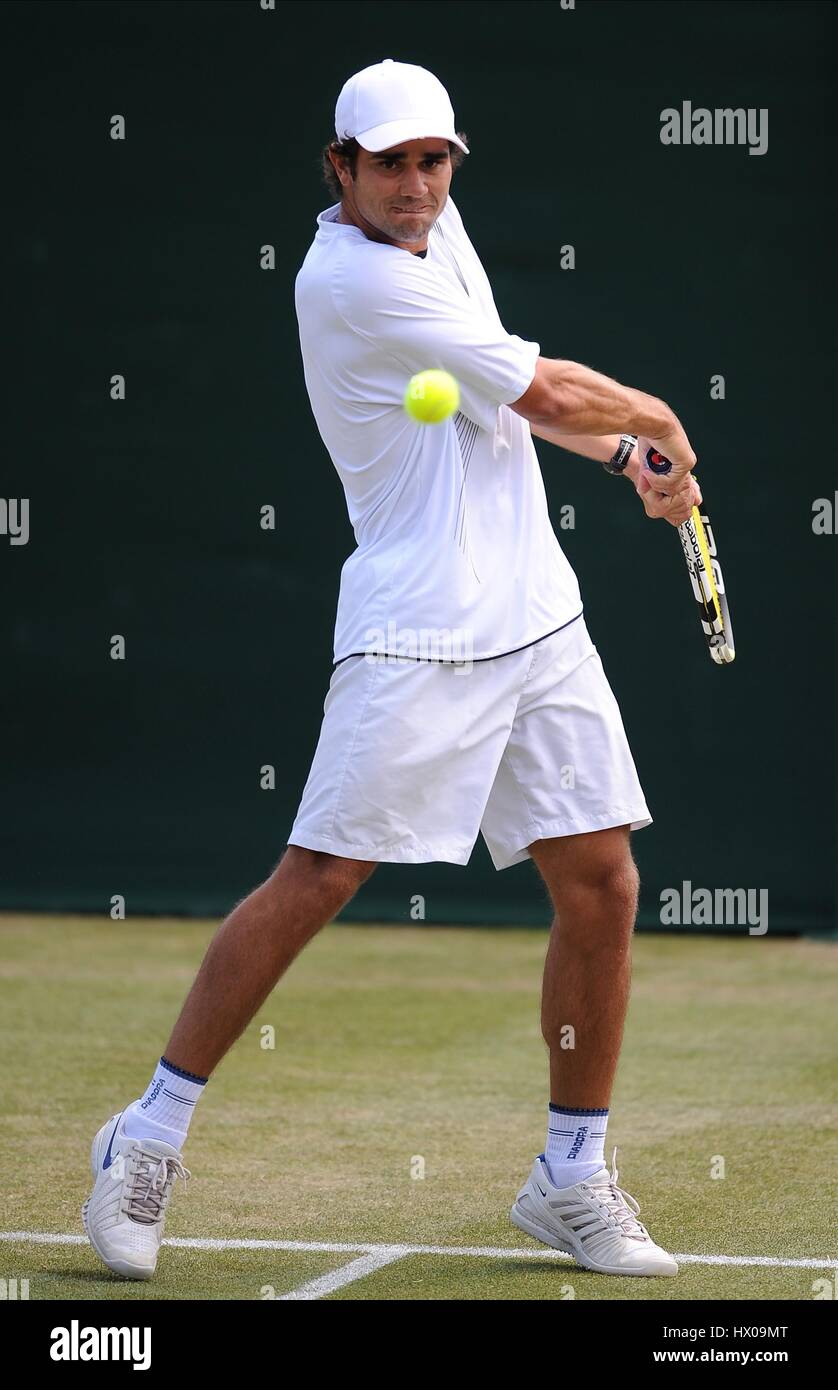 Thiago alves hi-res stock photography and images - Alamy