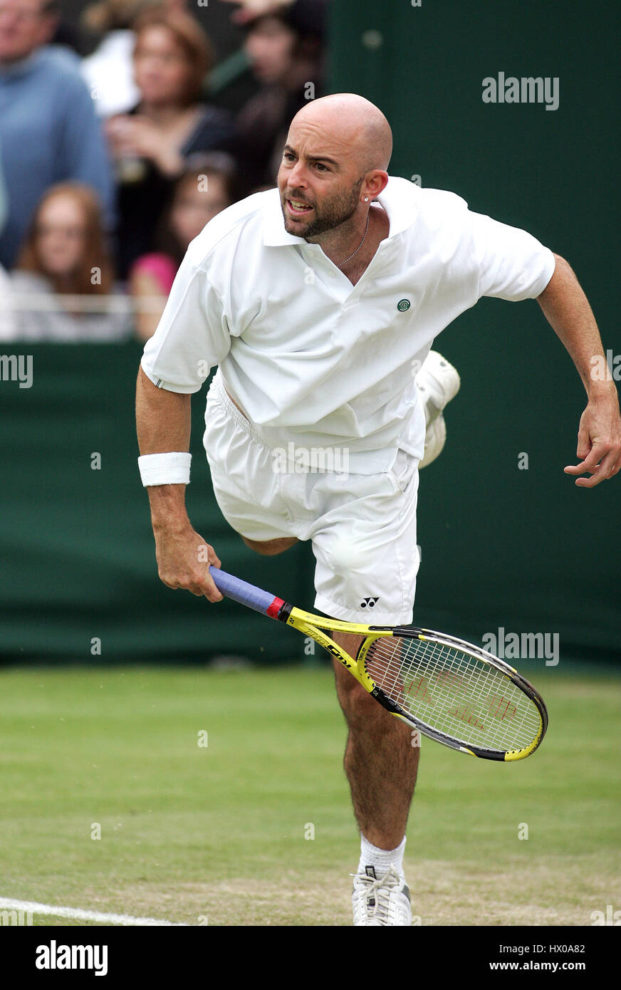 JAMIE DELGADO GREAT BRITAIN WIMBLEDON LONDON ENGLAND 27 June 2008 Stock ...
