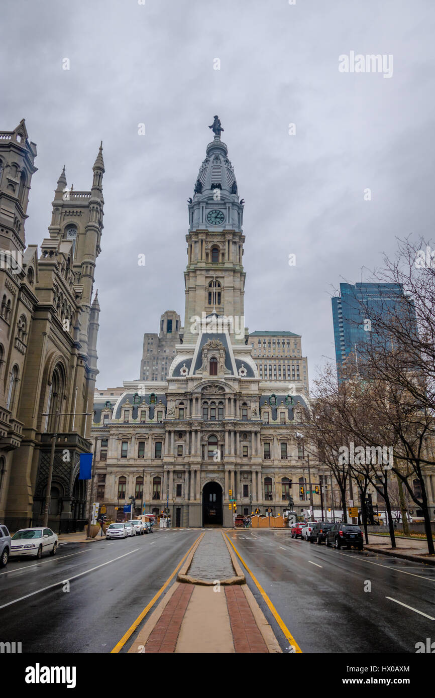 Government statue dome civic clock hi-res stock photography and images ...