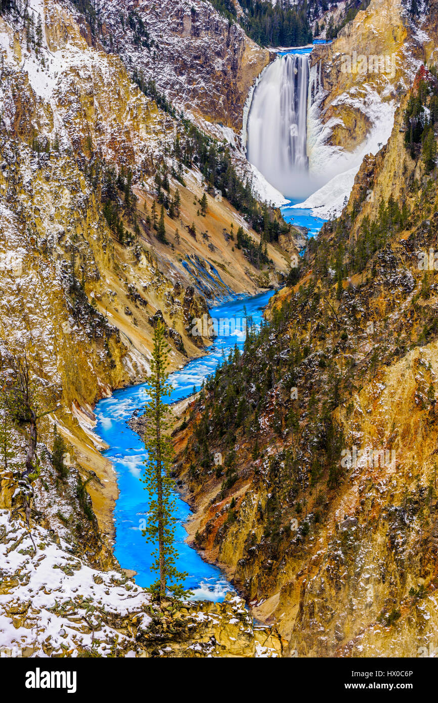 Inspiration point yellowstone hi-res stock photography and images - Alamy