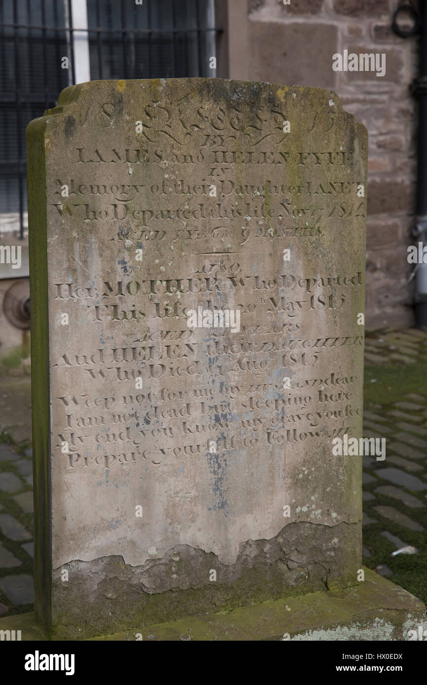 The howff cemetry hi-res stock photography and images - Alamy