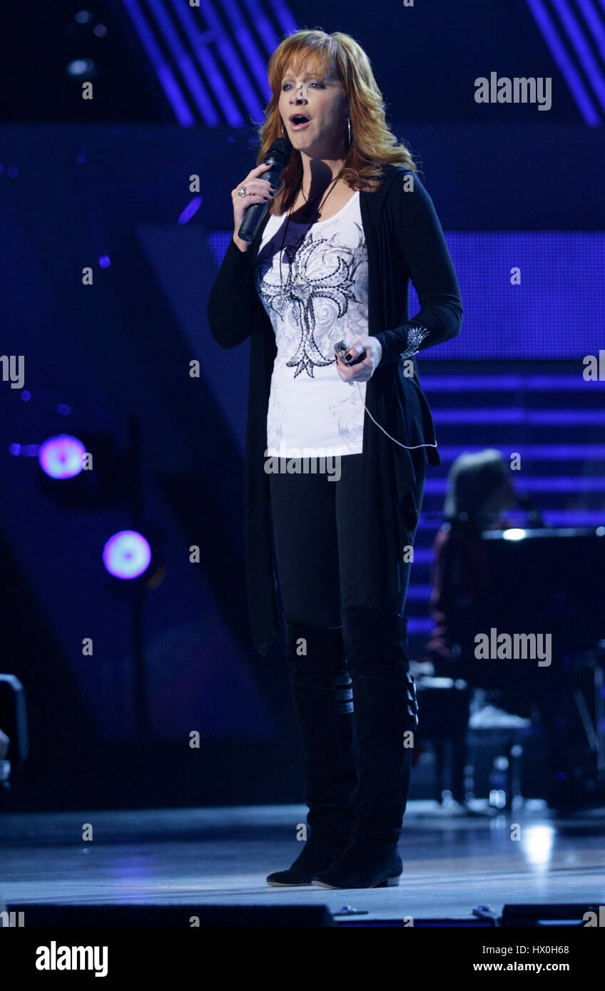 Reba mcentire hi-res stock photography and images - Alamy