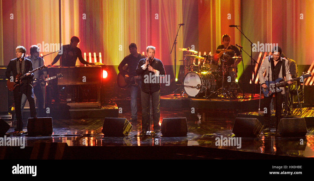 Lead singer Gary Levox and his group, Rascal Flattts performs at the ...