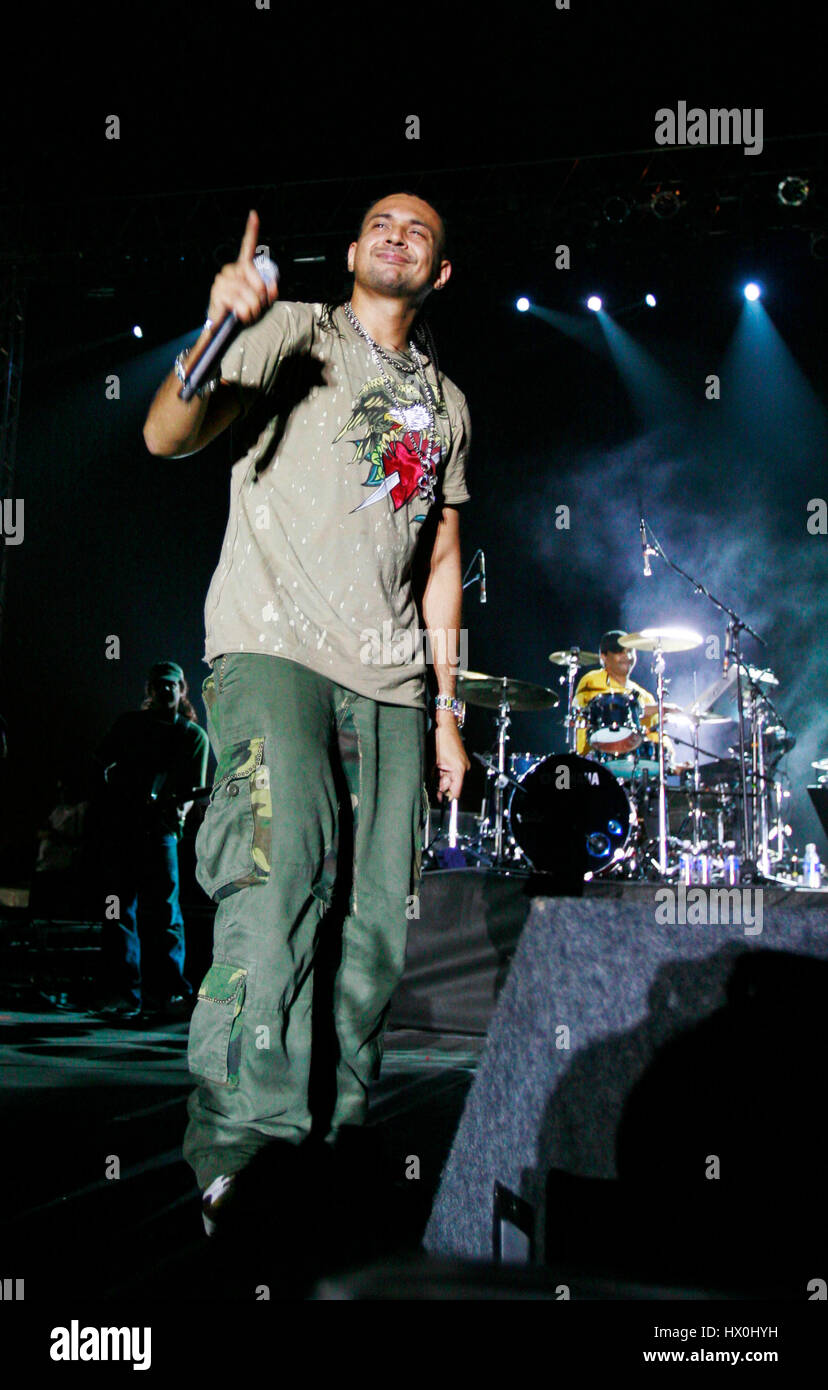 Sean Paul performs at the Power 106 Summer Splash hip hop concert in ...