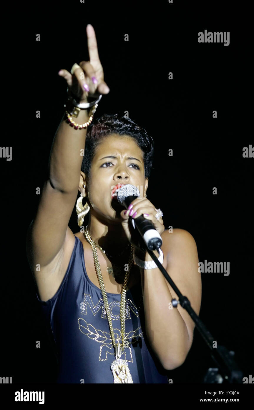 Kelis singer hi-res stock photography and images - Alamy