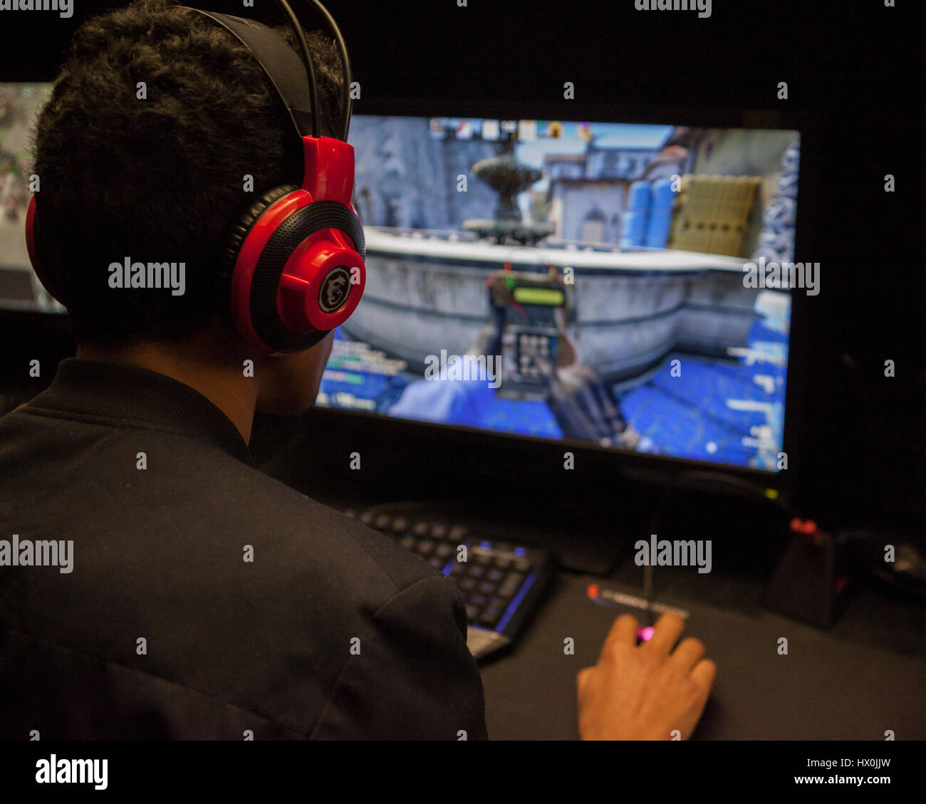 Teams play in 5V5 counter strike global offensive LAN at talk and surf ...