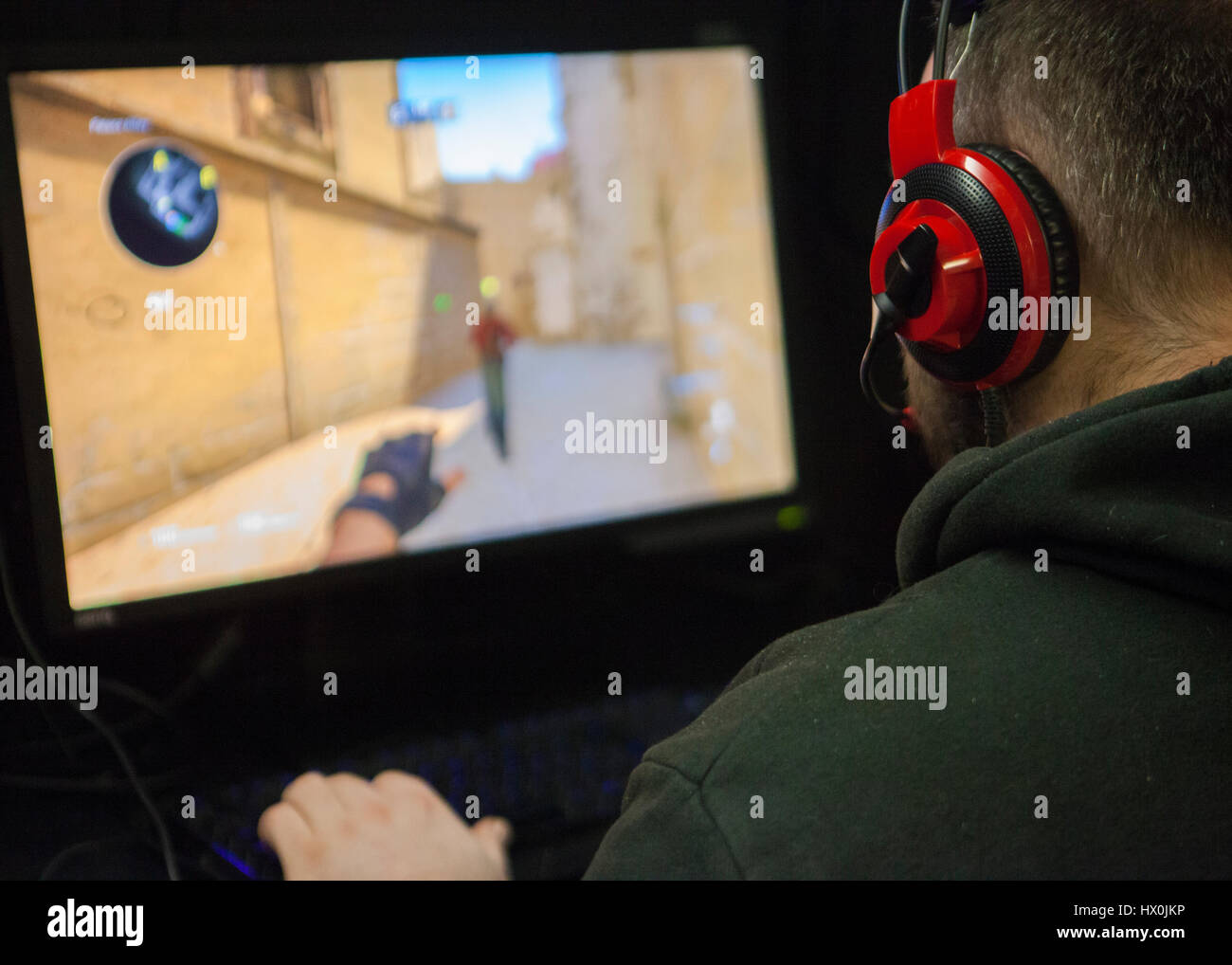 Teams play in 5V5 counter strike global offensive LAN at talk and surf ...