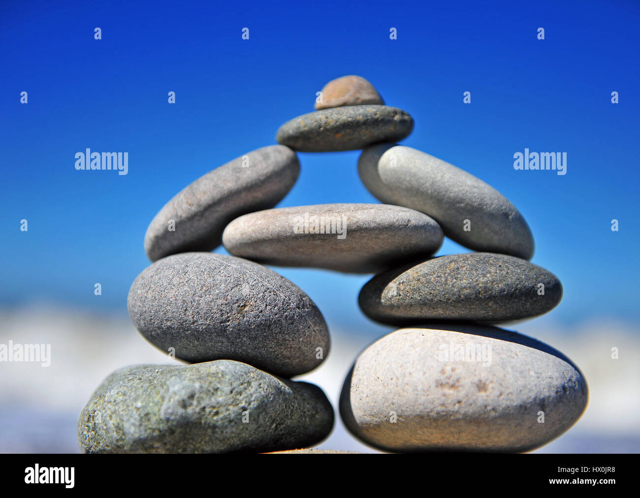 Stones pyramid hi-res stock photography and images - Alamy