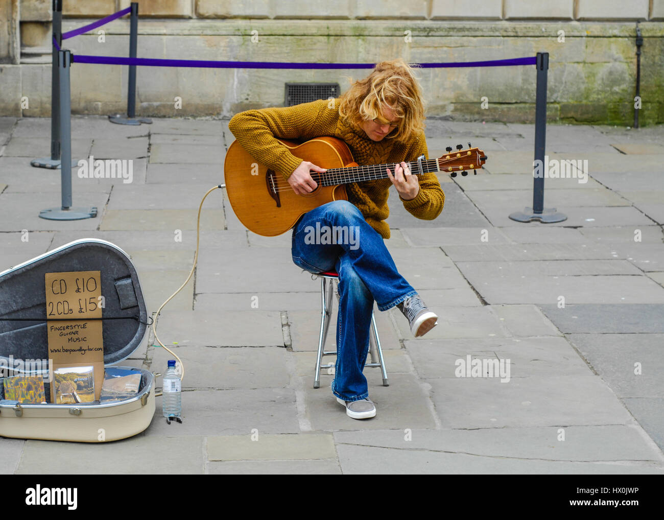 Street musician busking in bath hi-res stock photography and images - Alamy
