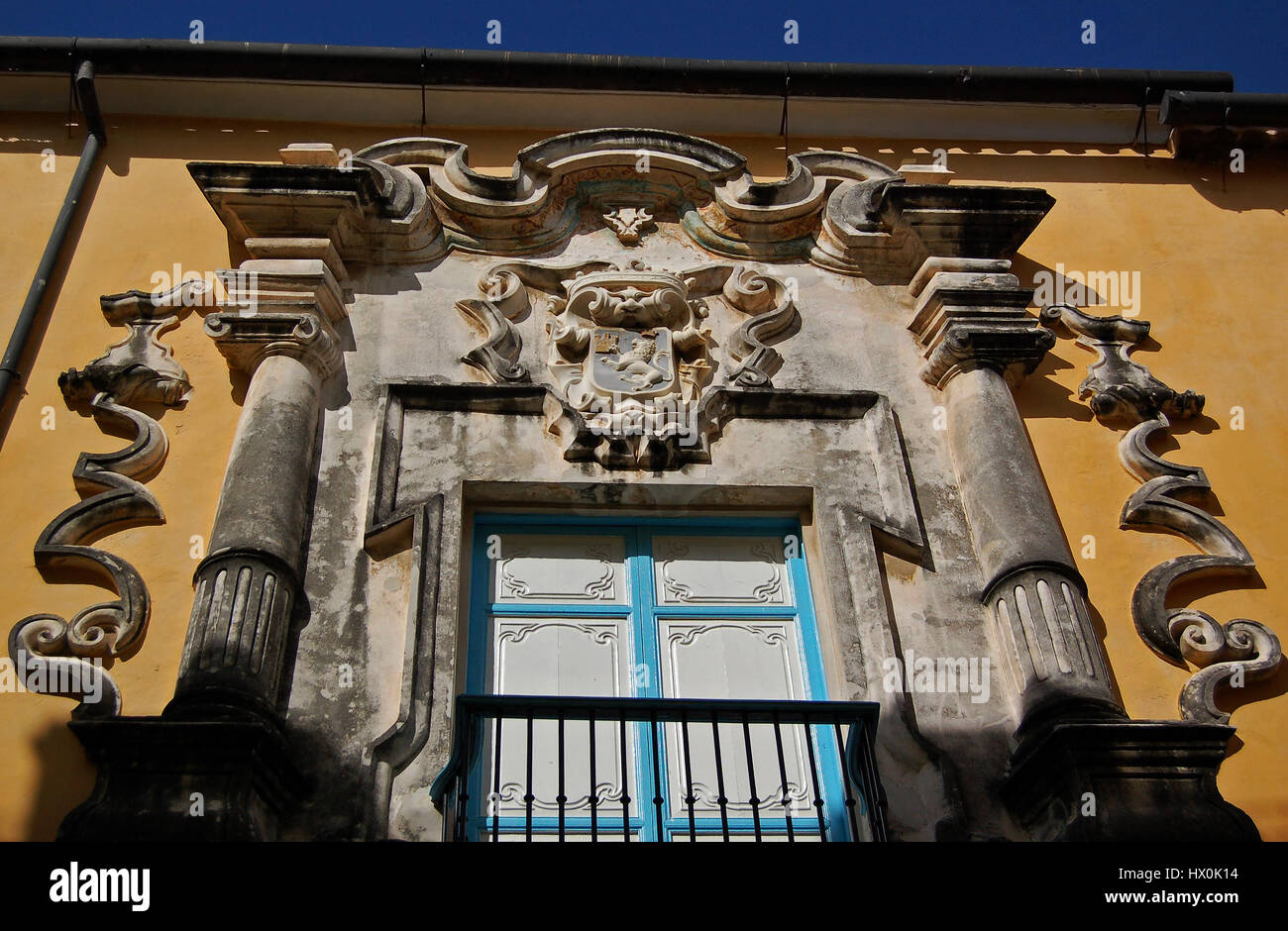 Spanish colonial architecture havana cuba High Resolution Stock ...