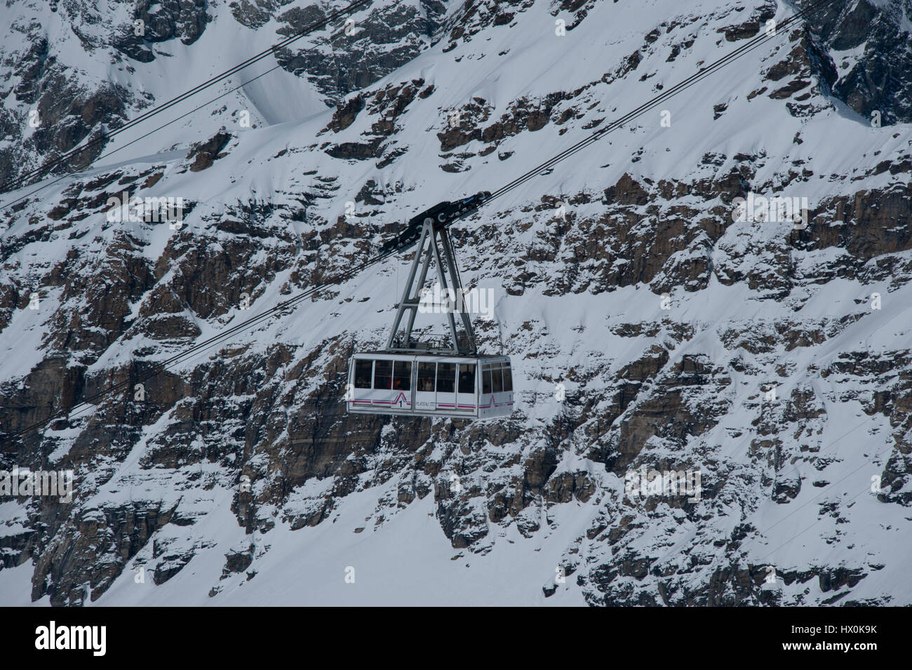 cableway arriving in Plateau Rosa in Cervinia Stock Photo - Alamy