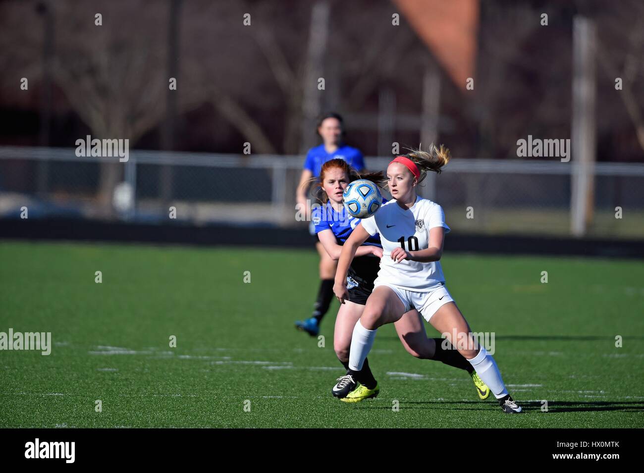 American football pitch hi-res stock photography and images - Alamy
