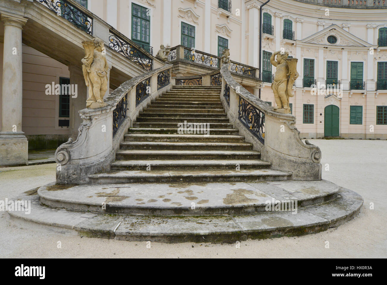 Rococo castle hi-res stock photography and images - Alamy