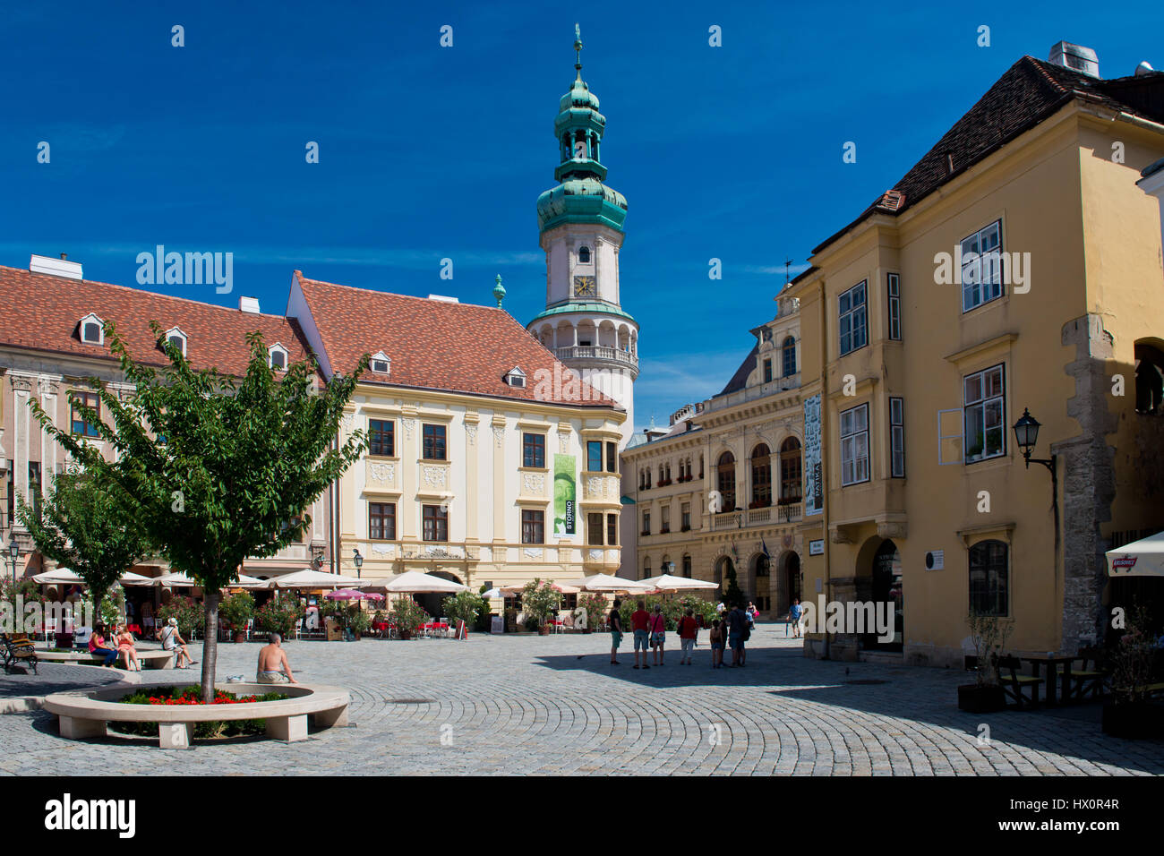 Important religious edifice hi-res stock photography and images - Alamy