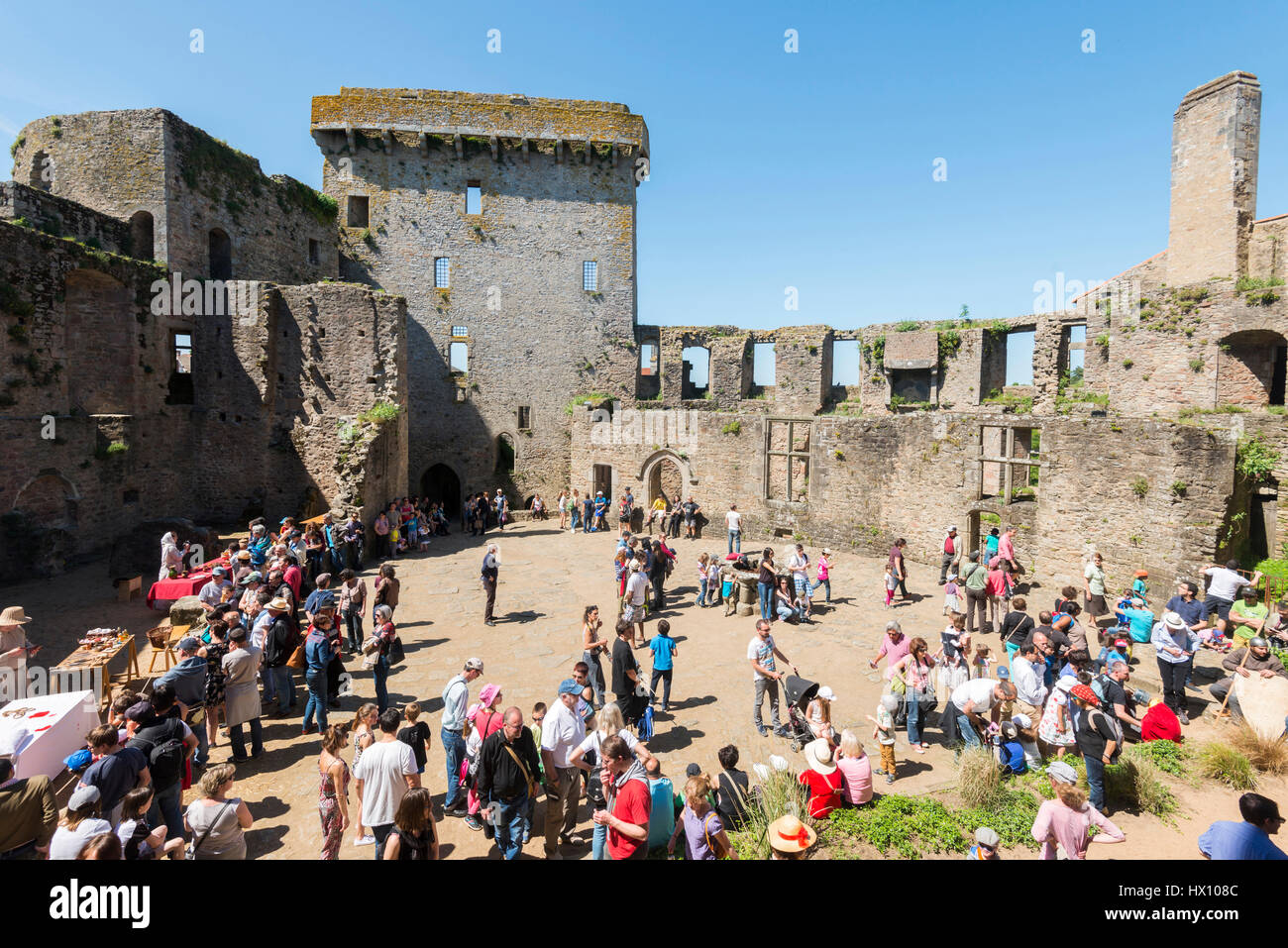Clisson (north-western France): the castle Stock Photo - Alamy