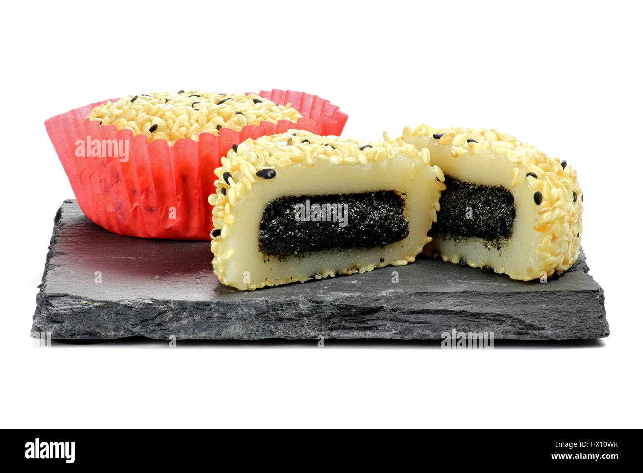Mochi rice cake hi-res stock photography and images - Alamy
