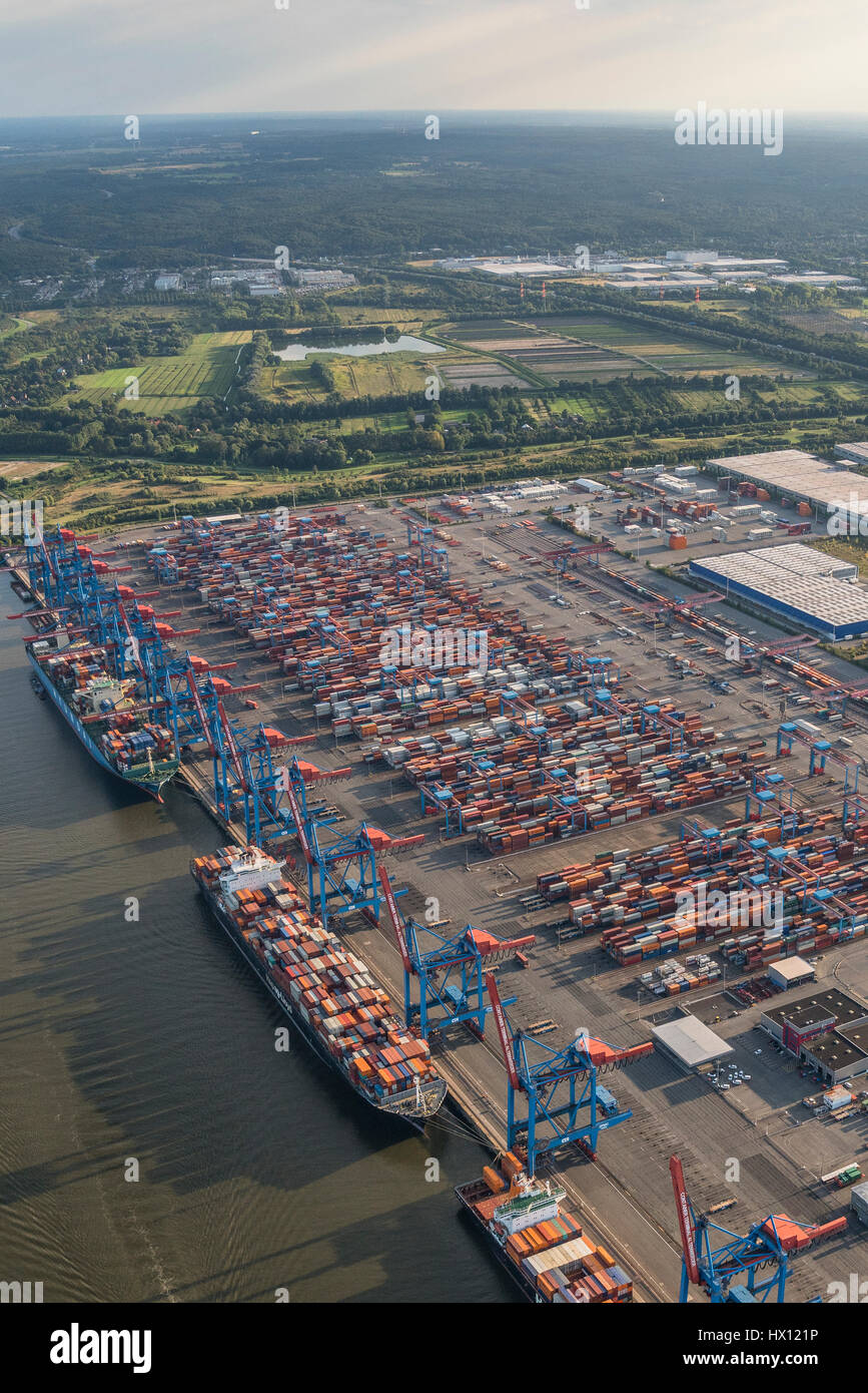Germany, Hamburg, aerial view of container terminal Altenwerder Stock ...