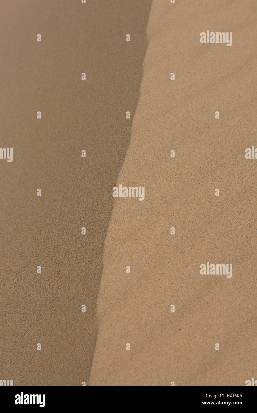 Brown sand texture on the dunes of the desert Stock Photo - Alamy