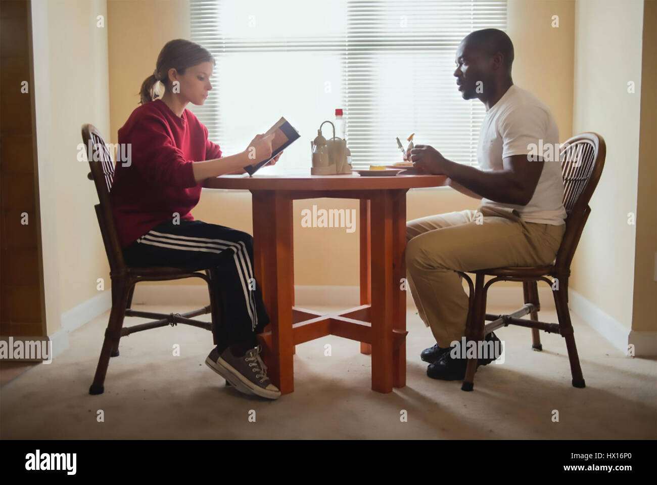 Kate mara captive hi-res stock photography and images - Alamy