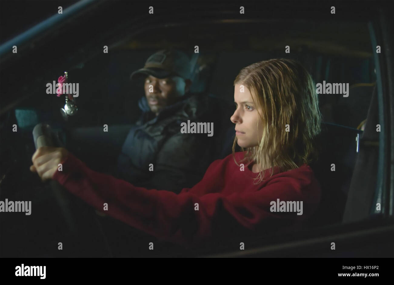 Captive kate mara 2015 hi-res stock photography and images - Alamy