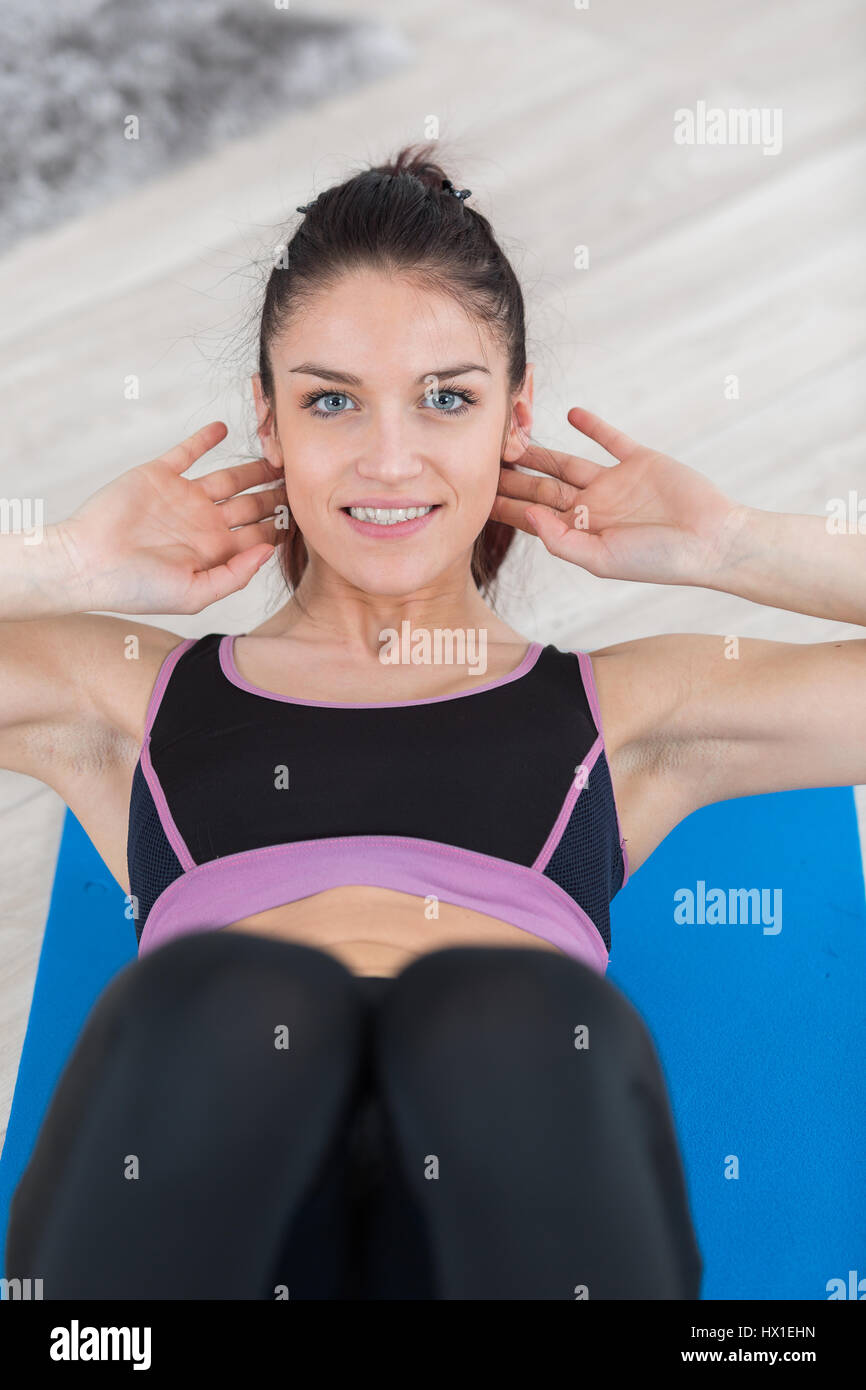 Situp woman hi-res stock photography and images - Alamy