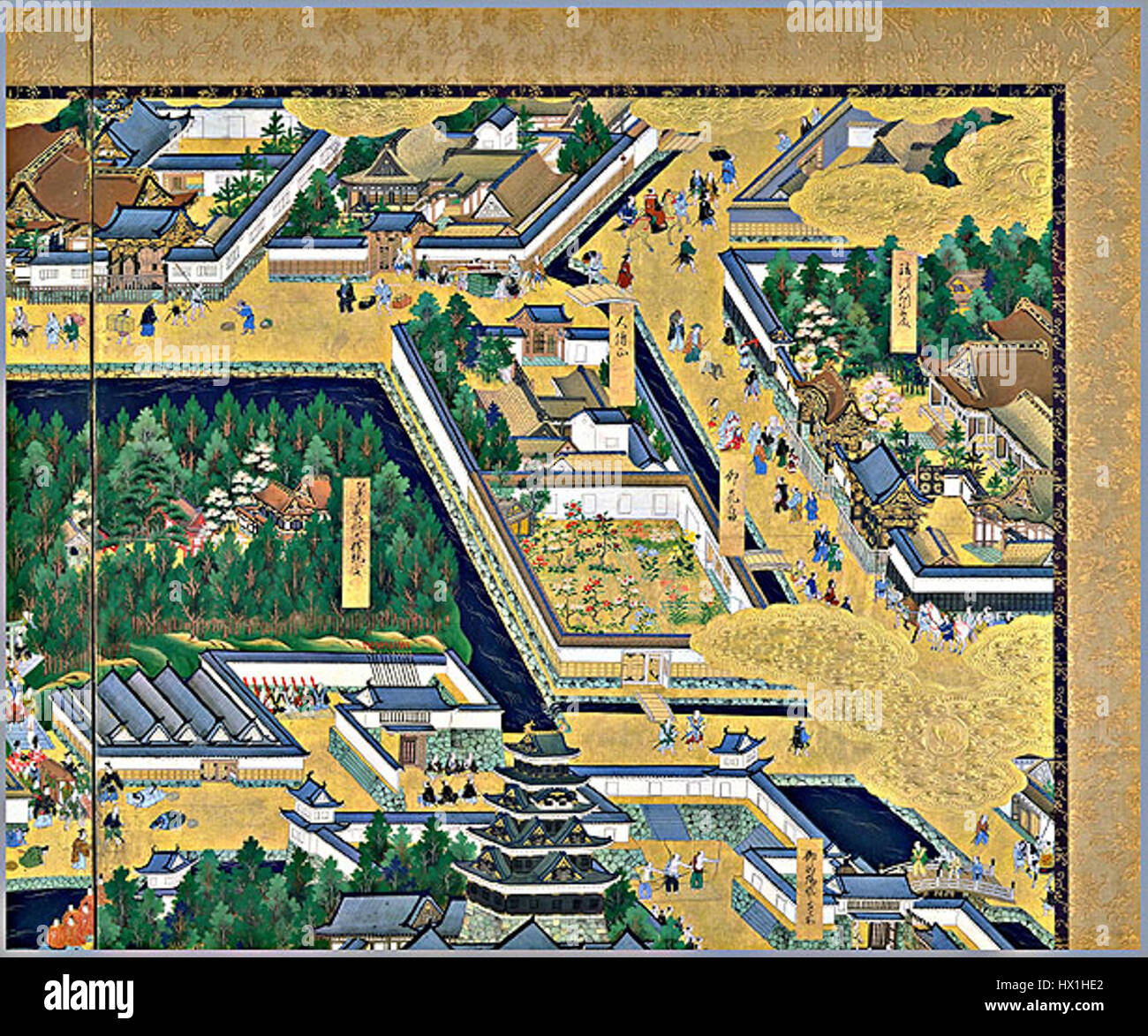 Social class in japan hi-res stock photography and images - Alamy