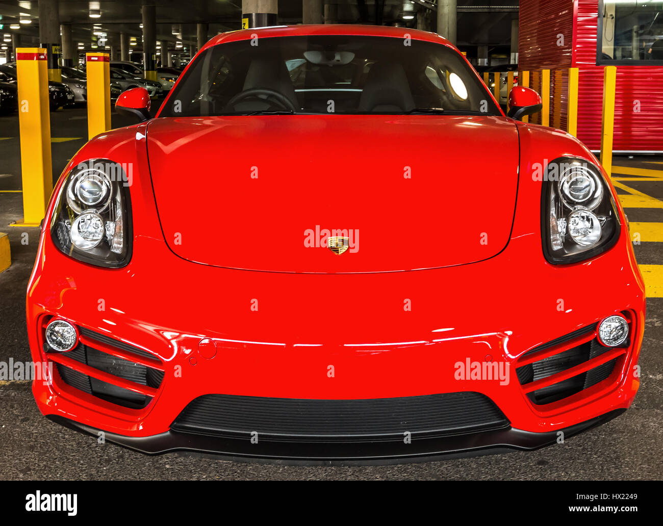 Ferrari f40 racing hi-res stock photography and images - Alamy