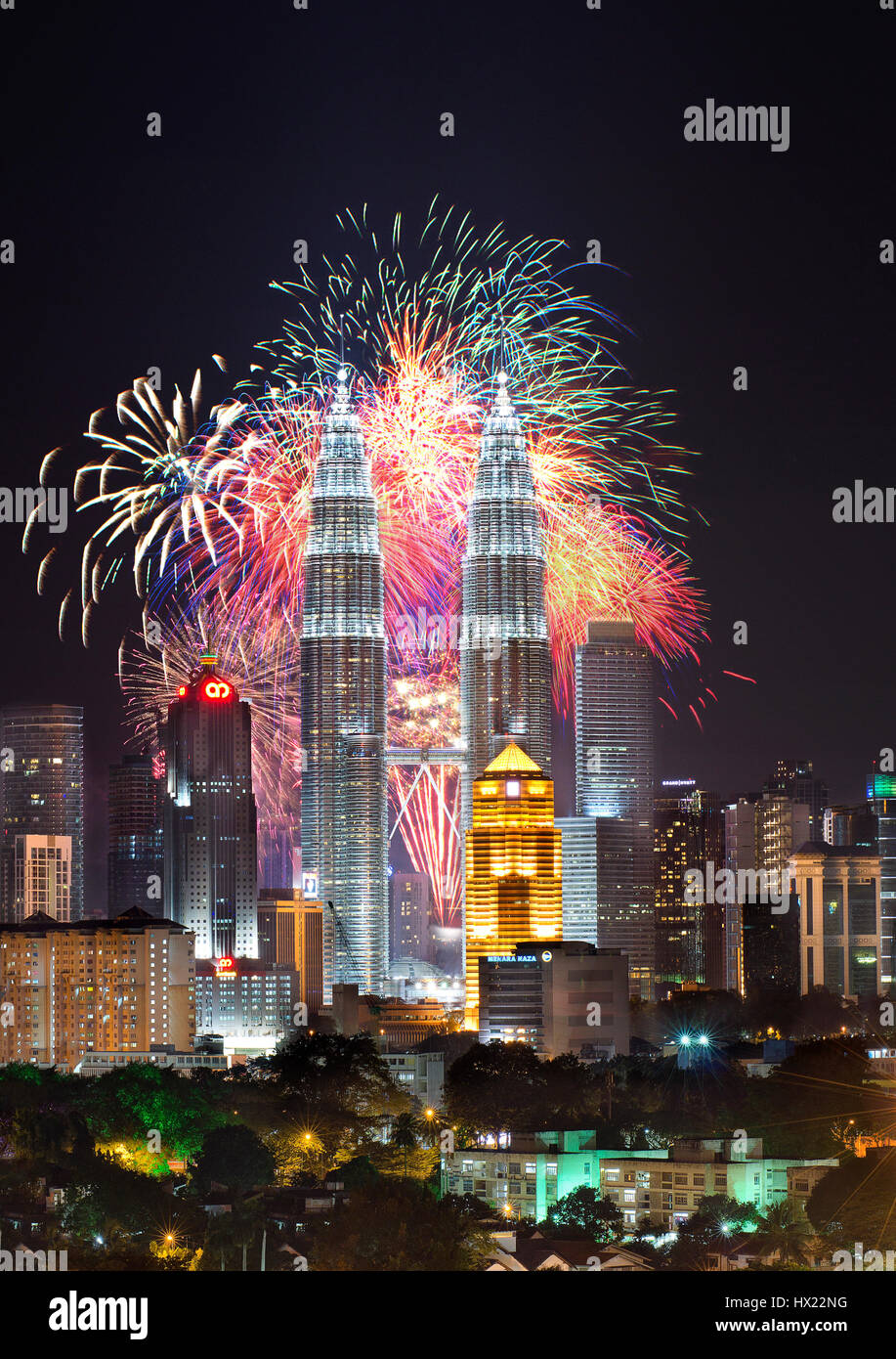 Petronas towers night with fireworks hi-res stock photography and ...