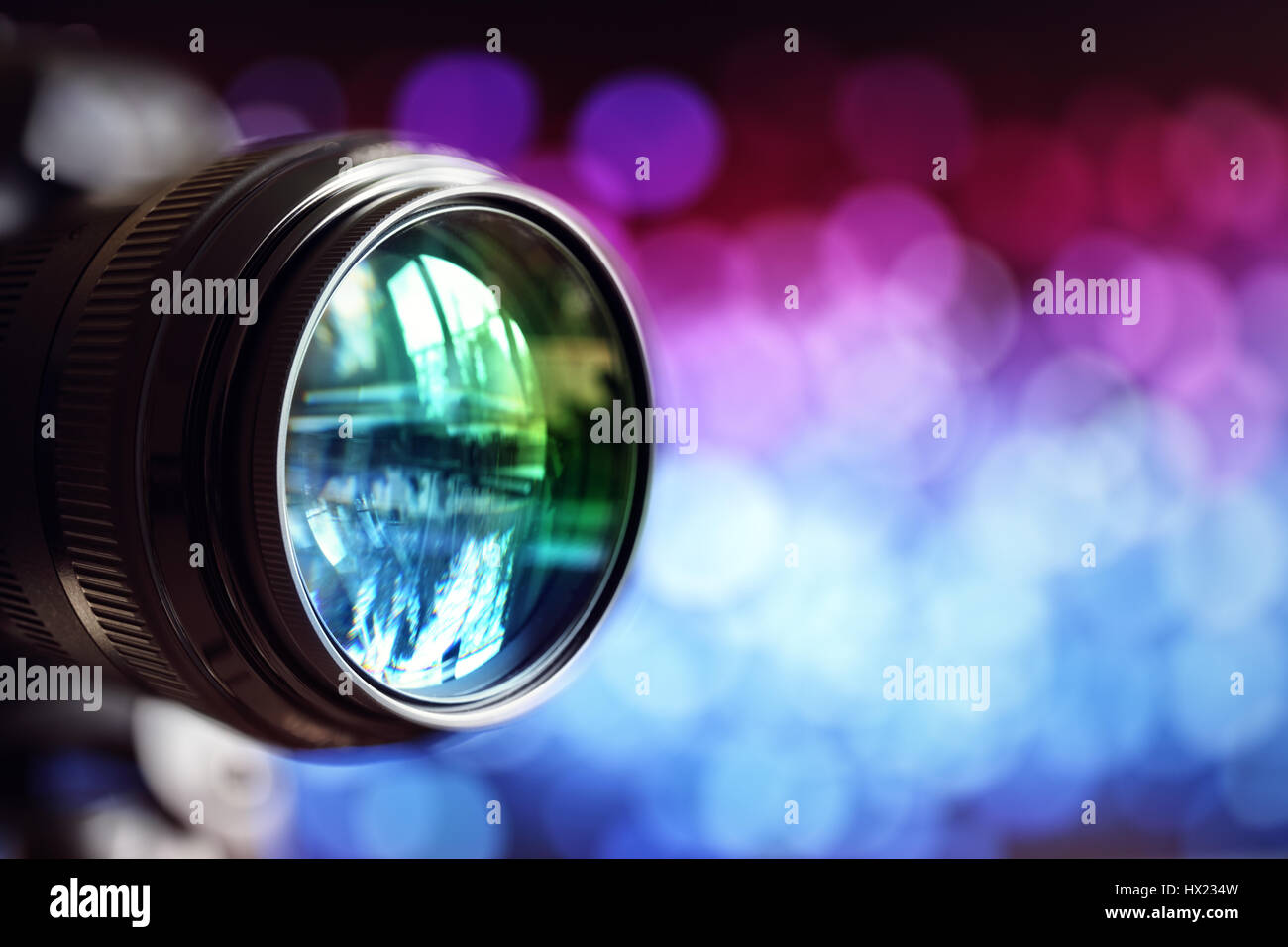 Zoom security camera hi-res stock photography and images - Alamy