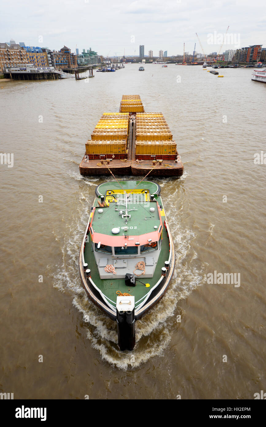 River thames barge waste hi-res stock photography and images - Alamy