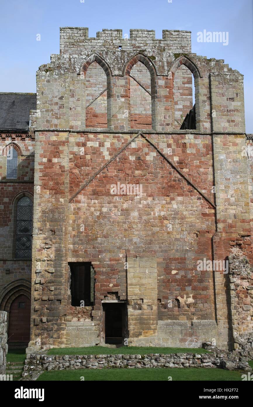 Scottish historic churches hi-res stock photography and images - Alamy